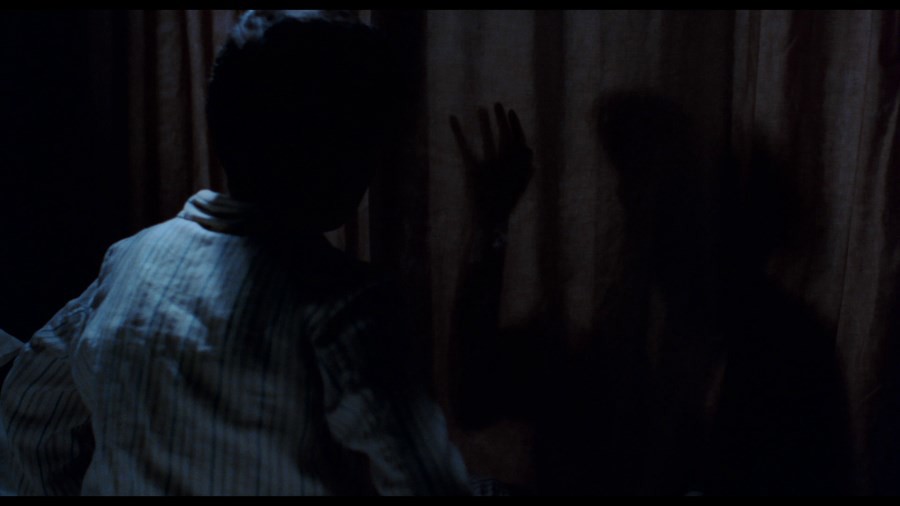 The Devil's Backbone Blu-ray Review :: Criterion Forum