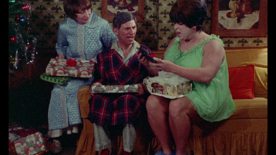 Female Trouble Blu-ray Review :: Criterion Forum