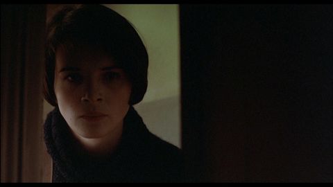 Three Colors: Blue Blu-ray Review :: Criterion Forum