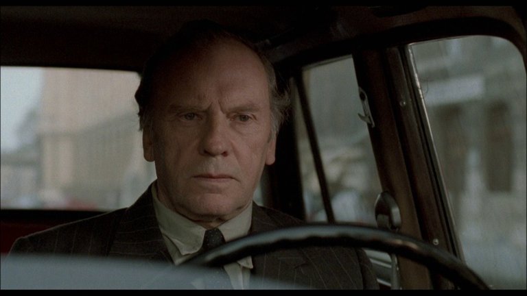 Three Colors: Red Review :: Criterion Forum